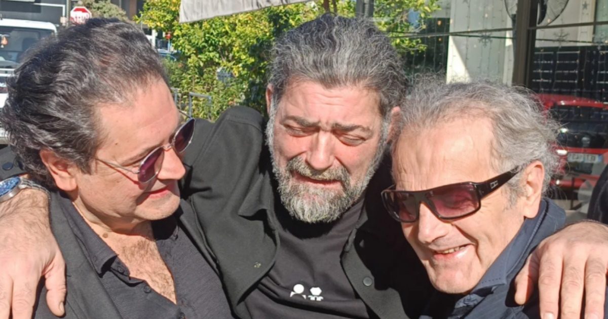 Μιχάλης Ιατρόπουλος: Συντετριμμένος στο μνημόσυνο του Χάρη Κωστόπουλου ...