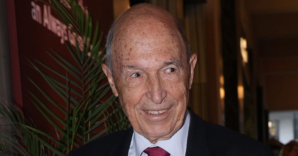 Πέθανε ο Κώστας Σημίτης σε ηλικία 88 ετών