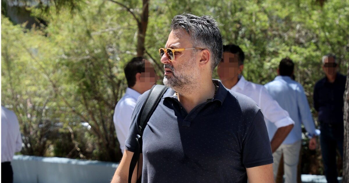 Γιάννης Καλλιάνος: «Όταν ένας γονιός στέκεται πάνω από το μνήμα του ...