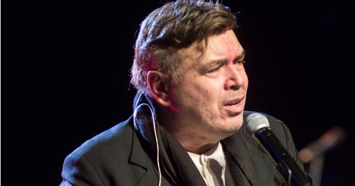 Μανώλης Λιδάκης: Πέθανε ο αγαπημένος τραγουδιστής δύο ημέρες πριν τα ...