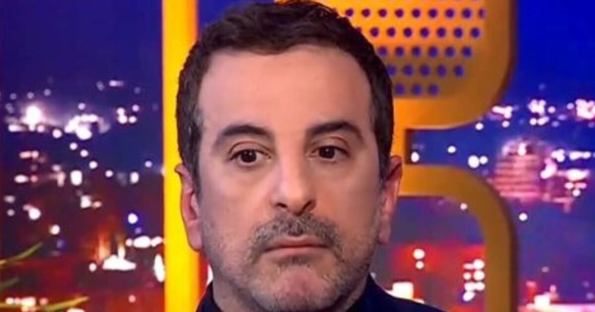 Στέλιος Κουδουνάρης: «Τραγουδίστρια μου ζήτησε να της χαρίσω φόρεμά μου ...
