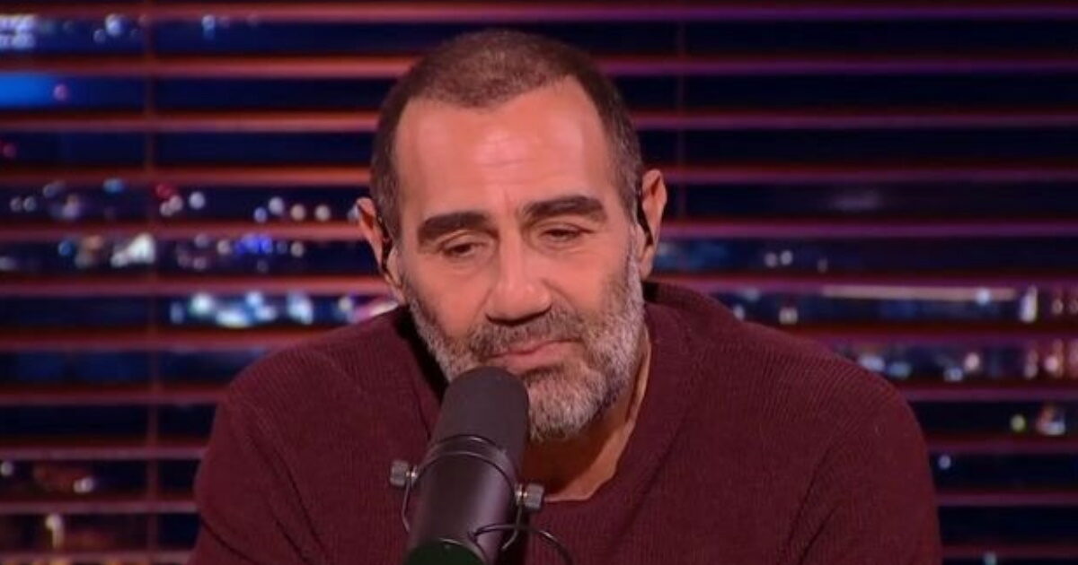 Αντώνης Κανάκης: Η τρυφερή εξομολόγηση για τον πατέρα του - «Έχω ...