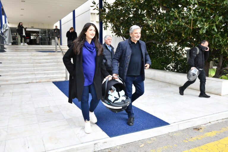 Γιώργος Πατούλης: «Θα θέλαμε να αποκτήσουμε και άλλα παιδάκια - Η ...