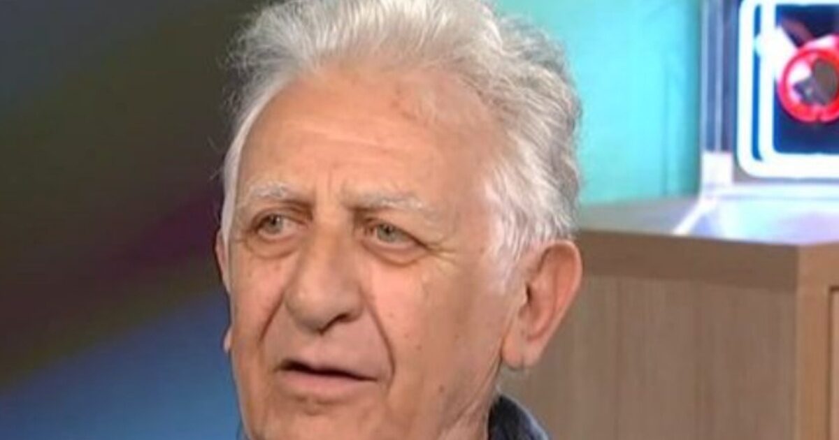 Αλέξανδρος Μυλωνάς: «Ήμουν μπροστά όταν συνέλαβαν τον πατέρα μου, είχαν ...