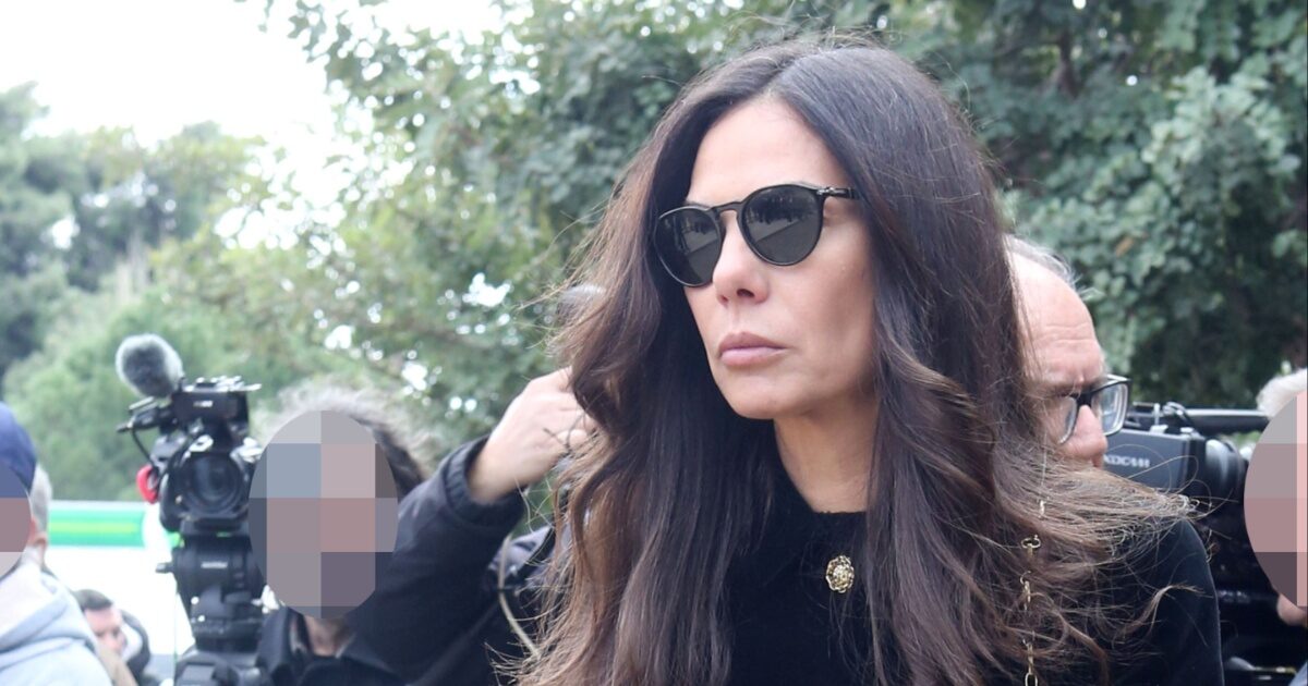 Εύη Βατίδου: Το σπαρακτικό μήνυμα μετά την κηδεία του Αλέξη Κούγια ...