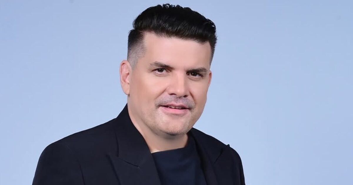 Πένθος για τον τραγουδιστή, Γιάννη Καψάλη