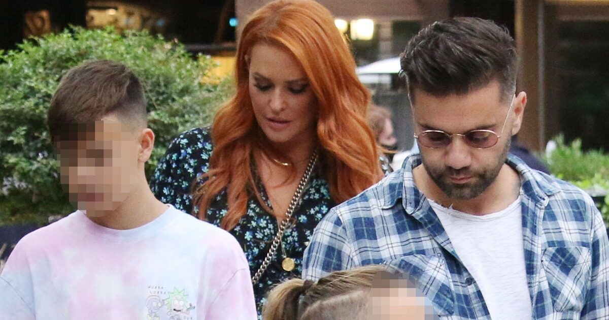 Θοδωρής Μαραντίνης: Η φωτογραφία μέσα από τα δικαστήρια πριν ξεκινήσει ...