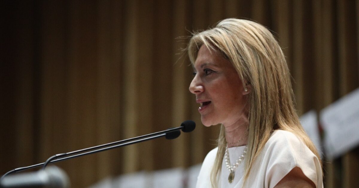 Μαρία Καρυστιανού: «Μας περνάνε για ηλίθιους - Ζούμε τη μεγαλύτερη υγιή ...