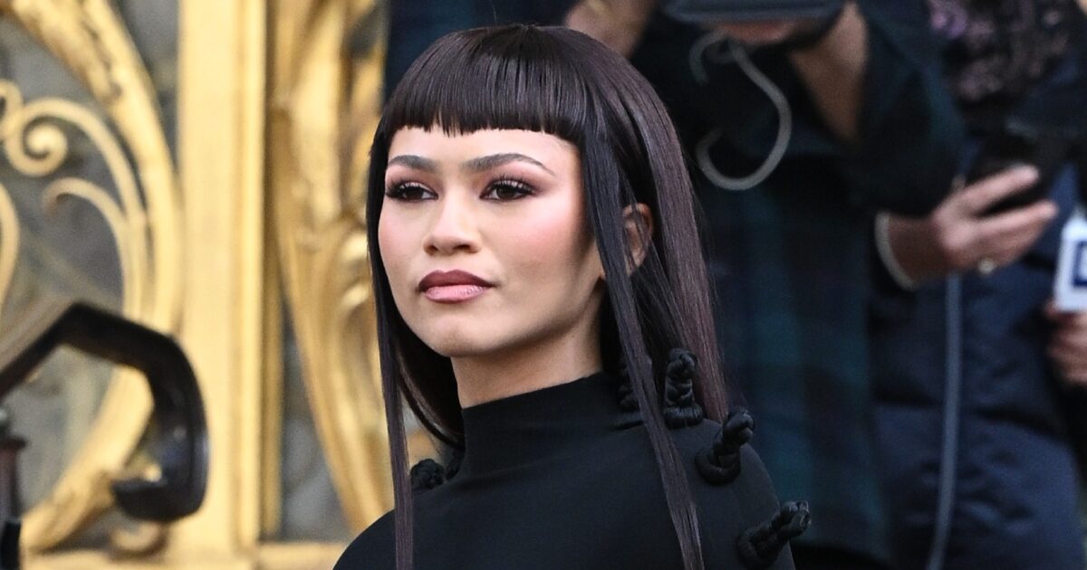 Zendaya: Πρωταγωνιστεί σε καμπάνια cult brand με look που θυμίζει τον ...