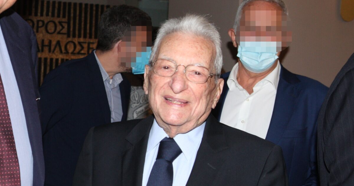 Πέθανε ο πρώην υπουργός Εξωτερικών Πέτρος Μολυβιάτης