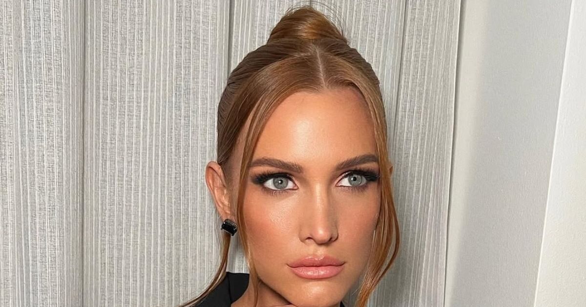 Ashlee Simpson: Υιοθέτησε το απόλυτο ατημέλητο wavy hairstyle