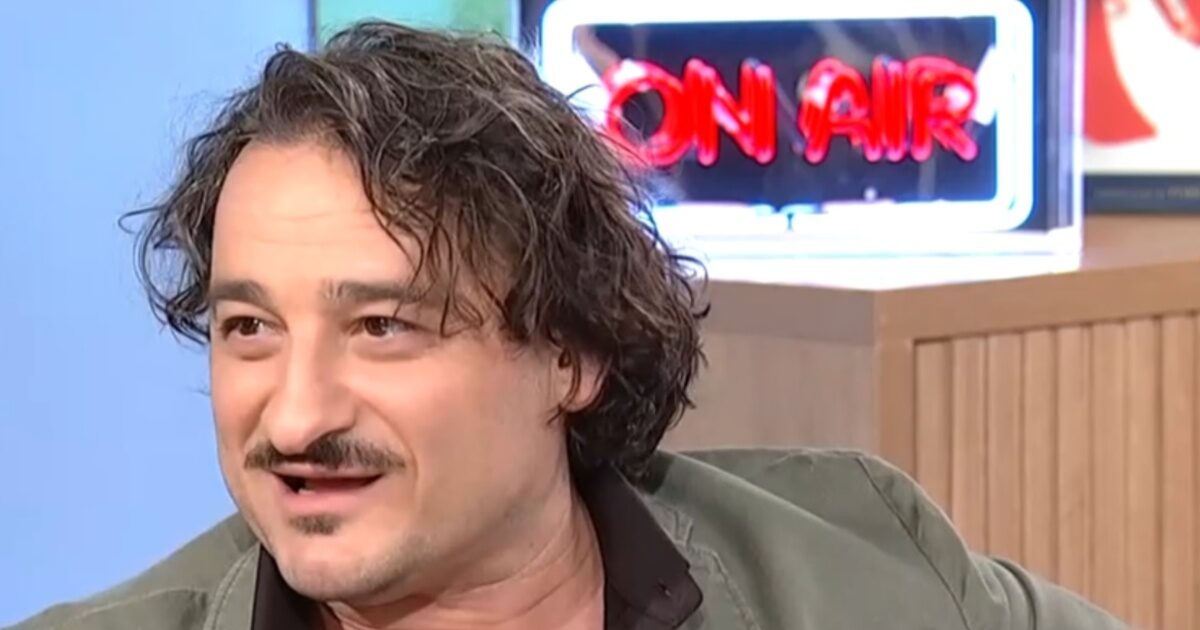 Βασίλης Χαραλαμπόπουλος για Λίνα Πρίντζου: «Η γυναίκα μου είναι ένα ξωτικό»