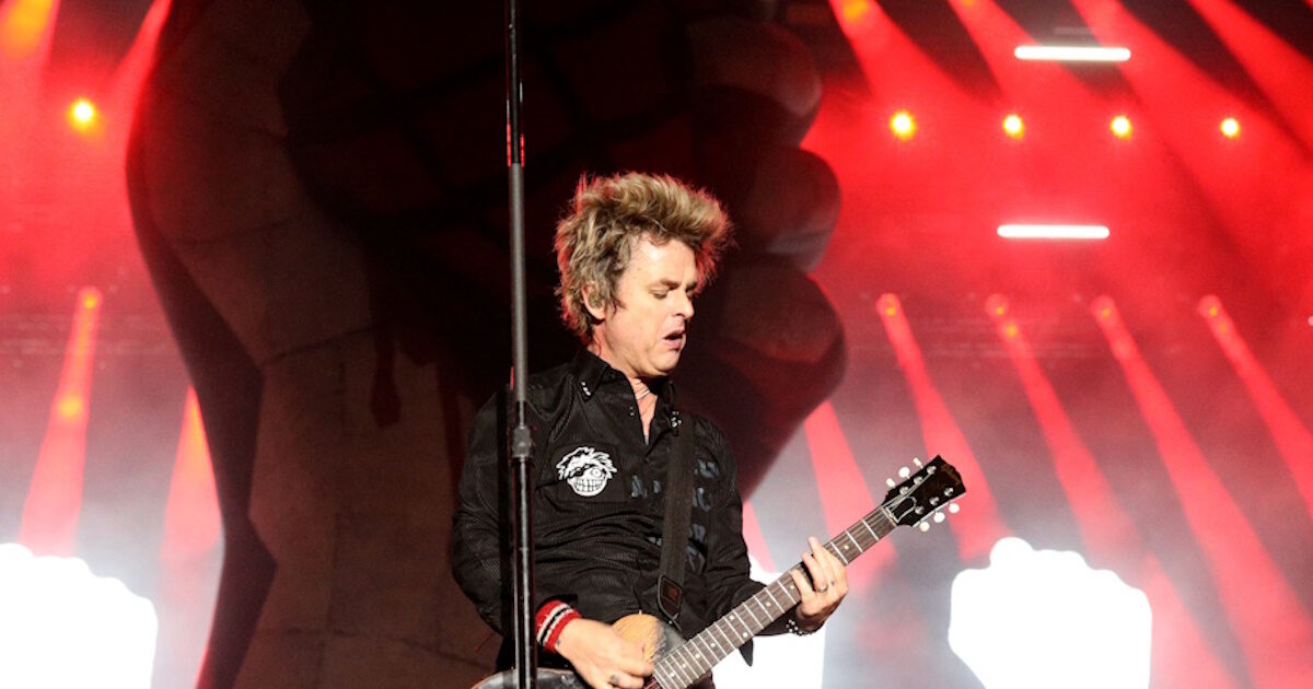 Green Day: Χιλιάδες θεατές στο ΟΑΚΑ στην πρώτη τους συναυλία στην ...