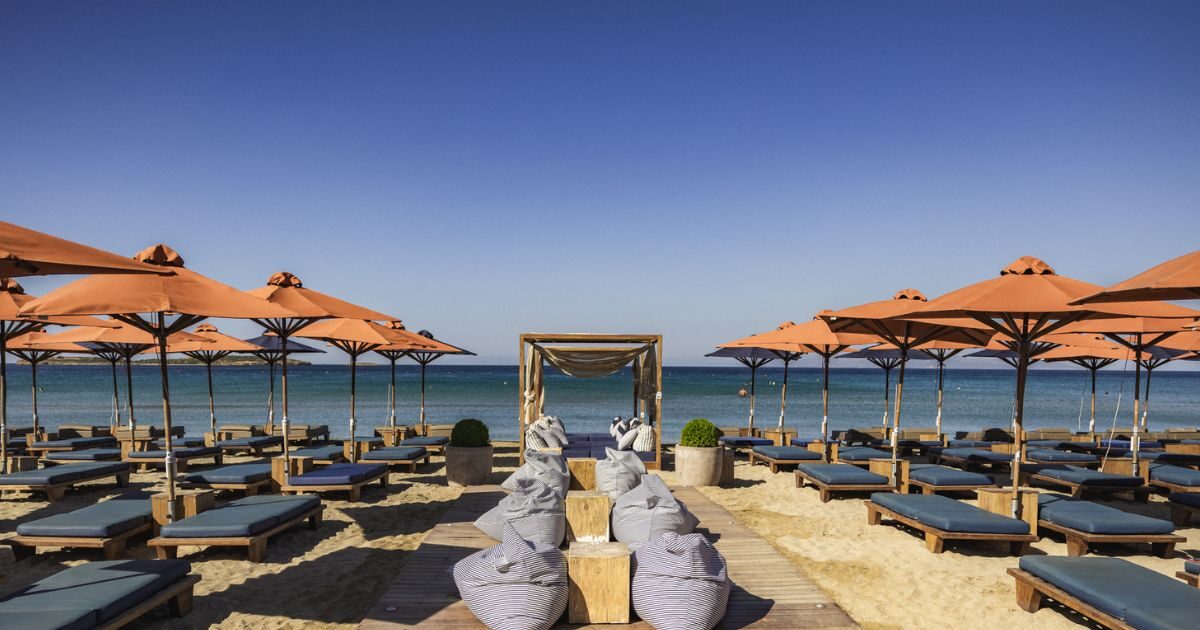 DOT Beach Vibes: To τέλειο σκηνικό για ξέγνοιαστες καλοκαιρινές στιγμές ...
