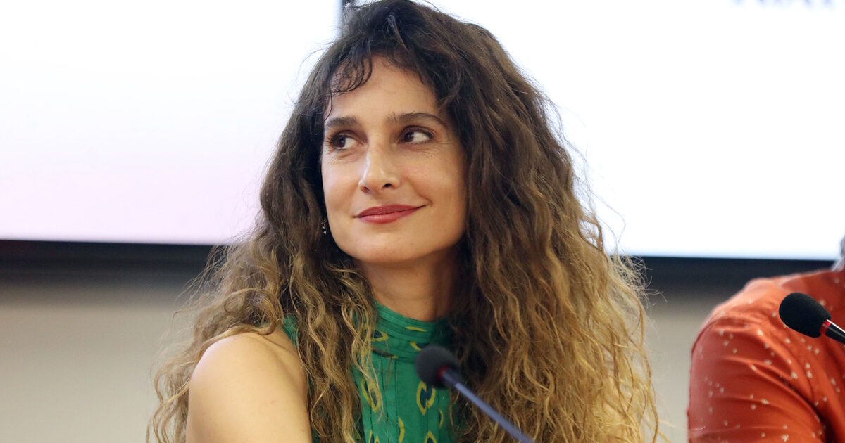 Μαρίνα Καλογήρου: «Κλαίω όλη μέρα -Τι γίνεται Θεέ μου;» - Το νέο μήνυμα ...