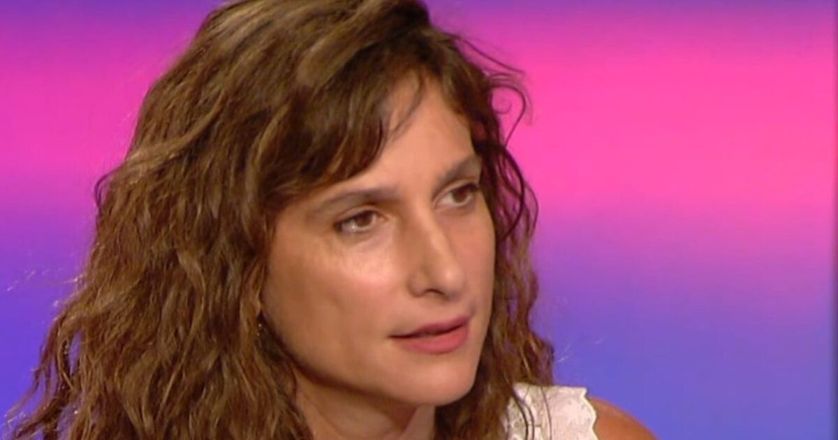 Συγκλονίζει η Μαρίνα Καλογήρου: «Κακοποιήθηκα σεξουαλικά από τα 4 έως ...