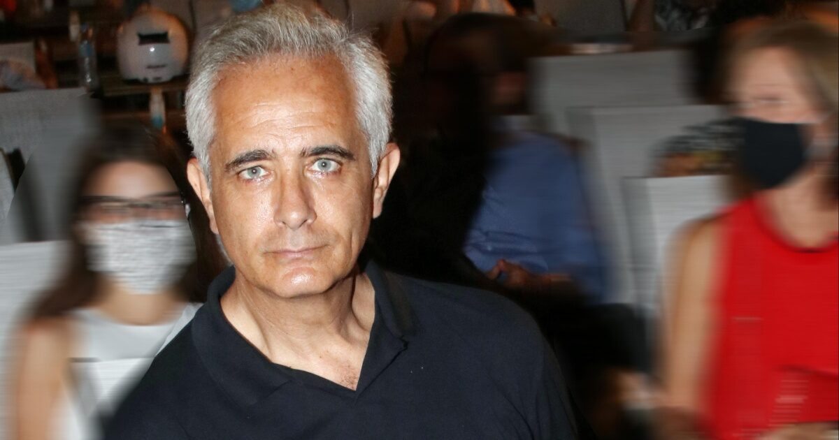 Σωκράτης Αλαφούζος: Στην Επίδαυρο με την σύντροφό του, Λάουρα και την ...