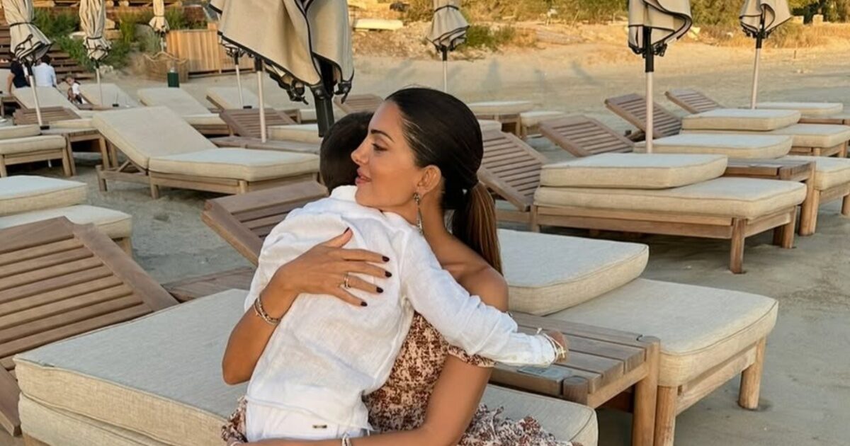 Σταματίνα Τσιμτσιλή: Αγκαλιά με τον επτάχρονο γιο της, Γιάννη στις ...