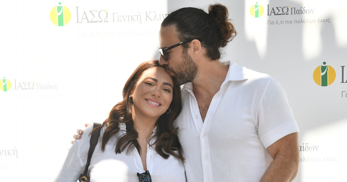 Ευρυδίκη Βαλαβάνη και Γρηγόρης Μόργκαν πήραν εξιτήριο από το μαιευτήριο ...