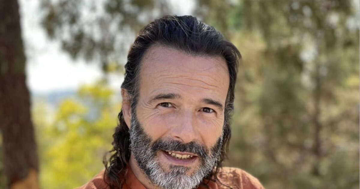 Θανάσης Ευθυμιάδης: Ανακοίνωσε την επιστροφή του στο θέατρο -«Ένα ...