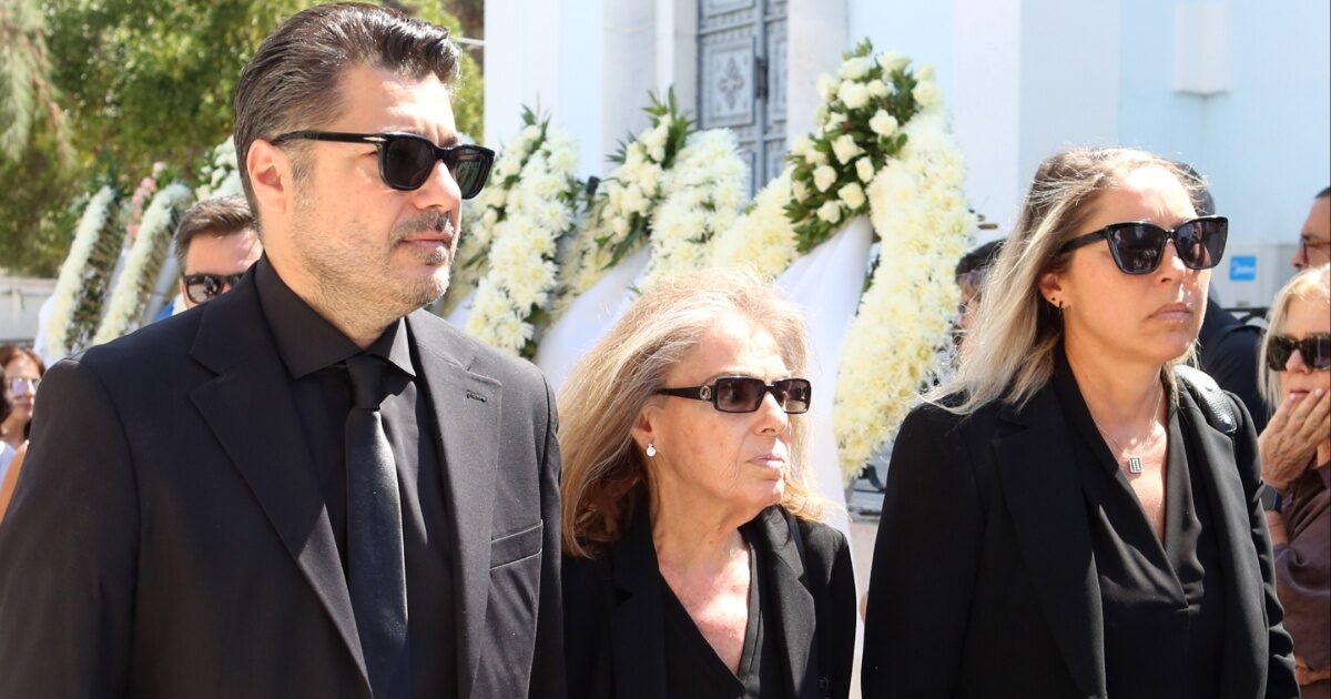 Λάμπρος Κωνσταντάρας: Η νέα ανάρτηση για τον πατέρα του, μια εβδομάδα ...