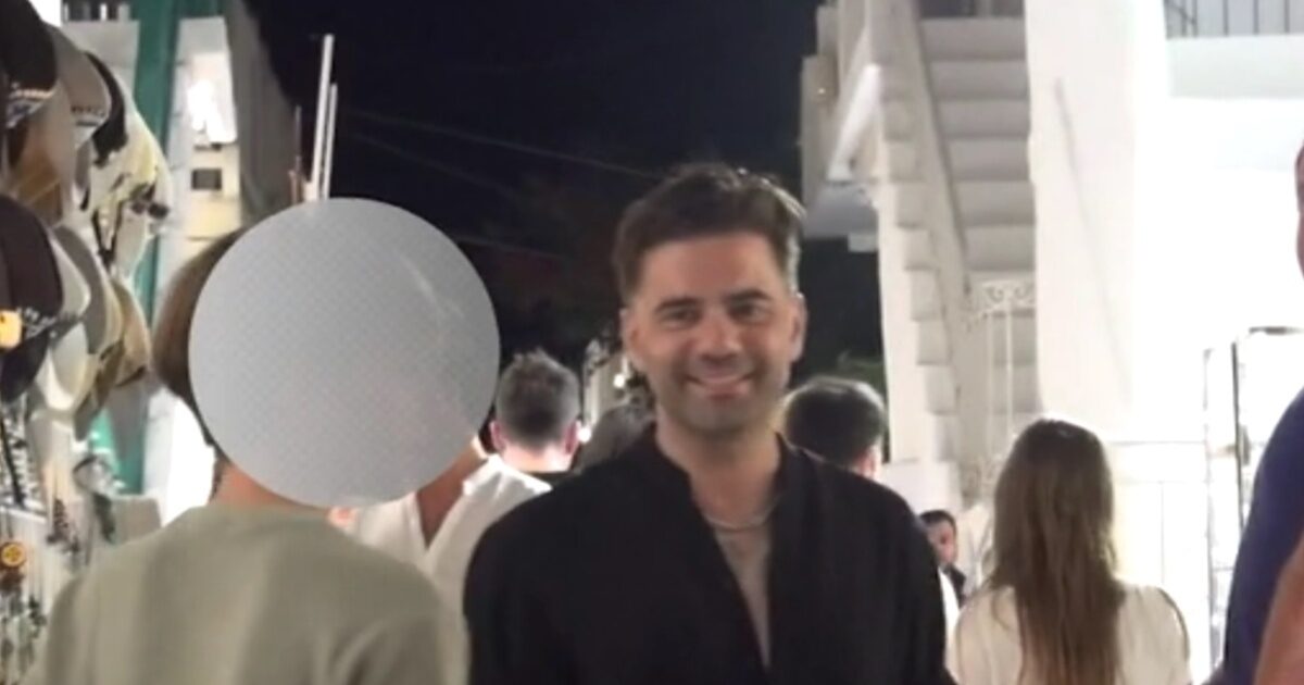 Θοδωρής Μαραντίνης: Στη Μύκονο με τον 17χρονο γιο του - Βίντεο