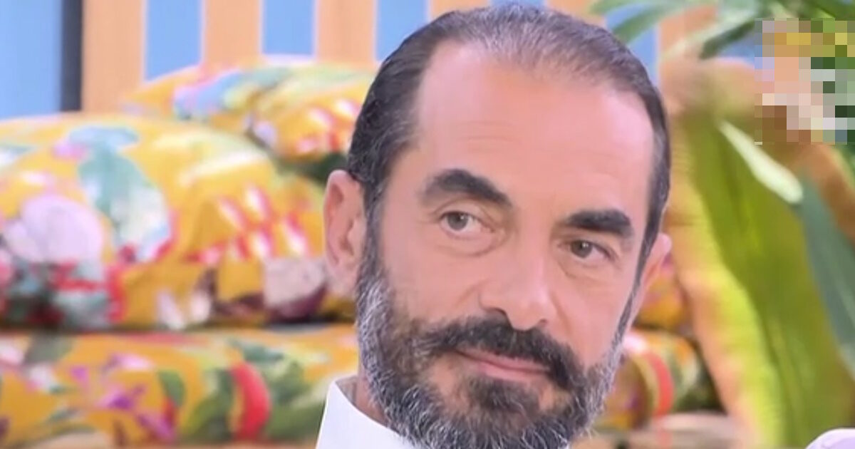 Συγκινεί ο Αλέκος Συσσοβίτης για τη μητέρα του: «Πήγαινα από μωρό μαζί ...