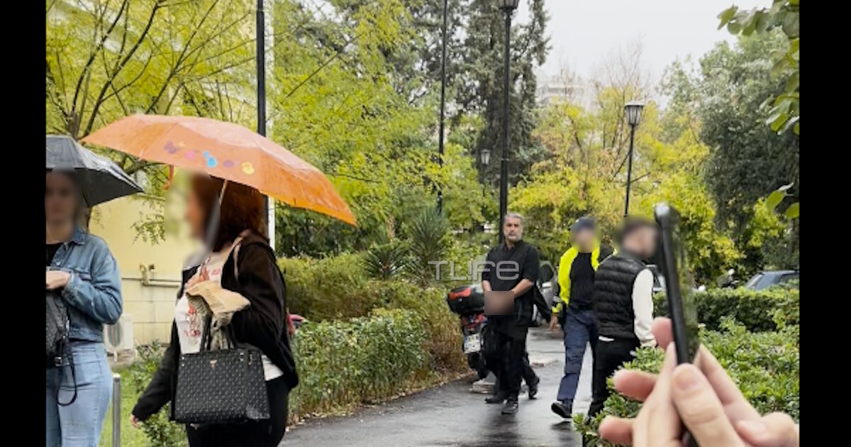 Βασίλης Μπισμπίκης: Με χειροπέδες στα δικαστήρια Ευελπίδων