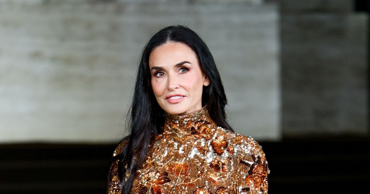 Η Demi Moore ήταν η απόλυτη soft glam queen του οίκου Gucci στην ...