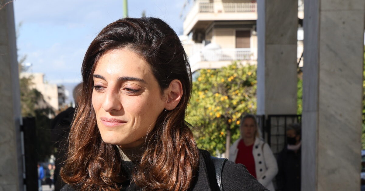 Χριστίνα Χειλά Φαμέλη: «Το πένθος το βίωσα ετεροχρονισμένα, απουσίαζα ...