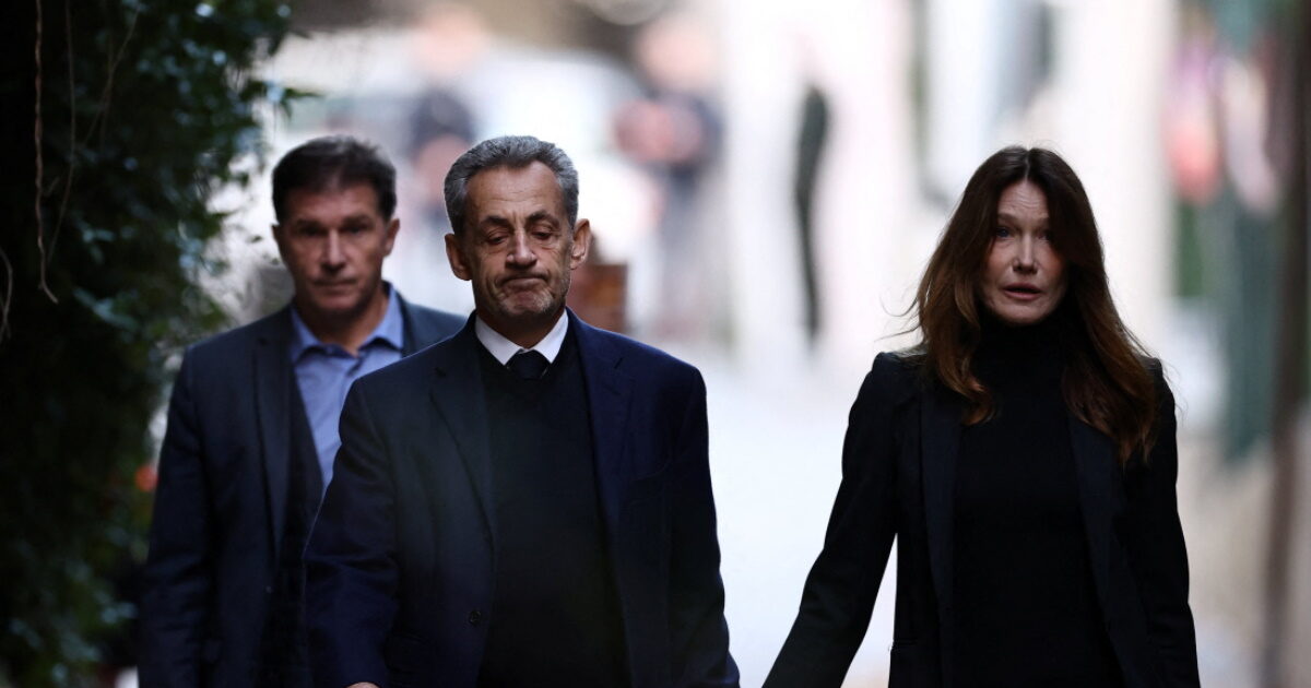 Νικολά Σαρκοζί: Οδηγείται στη φυλακή και ξεκινά η 5ετής κάθειρξή του ...