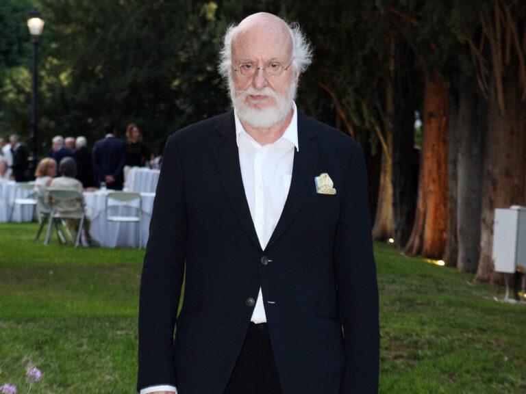 Ελευθερία Νταβατζή: «Το βράδυ μετά τη βάρδιά μου, γυρίζω σπίτι και πλέκω μαζί με τη μαμά μου»