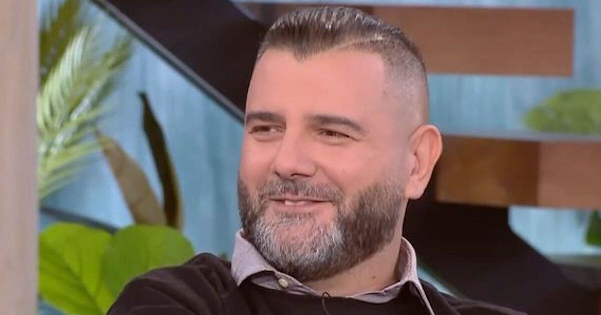 Ο Βαγγέλης Σερίφης για την αποχώρησή του από την εκπομπή του OPEN ...