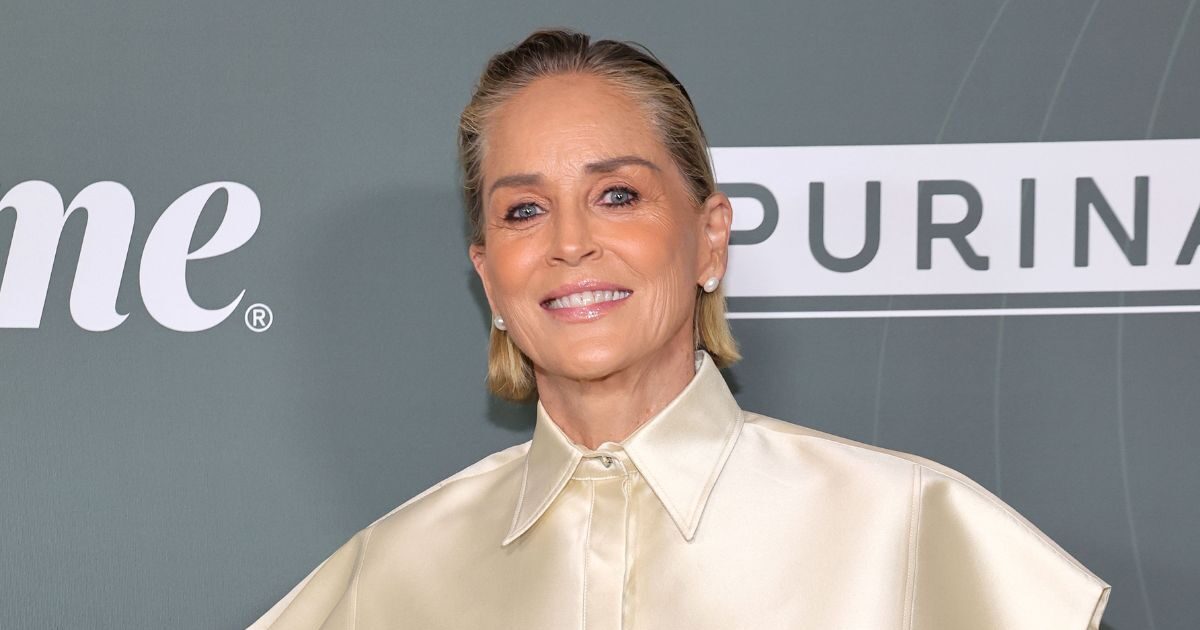 Variety Power of Women 2025: Η Sharon Stone πιο κομψή από ποτέ με wet ...