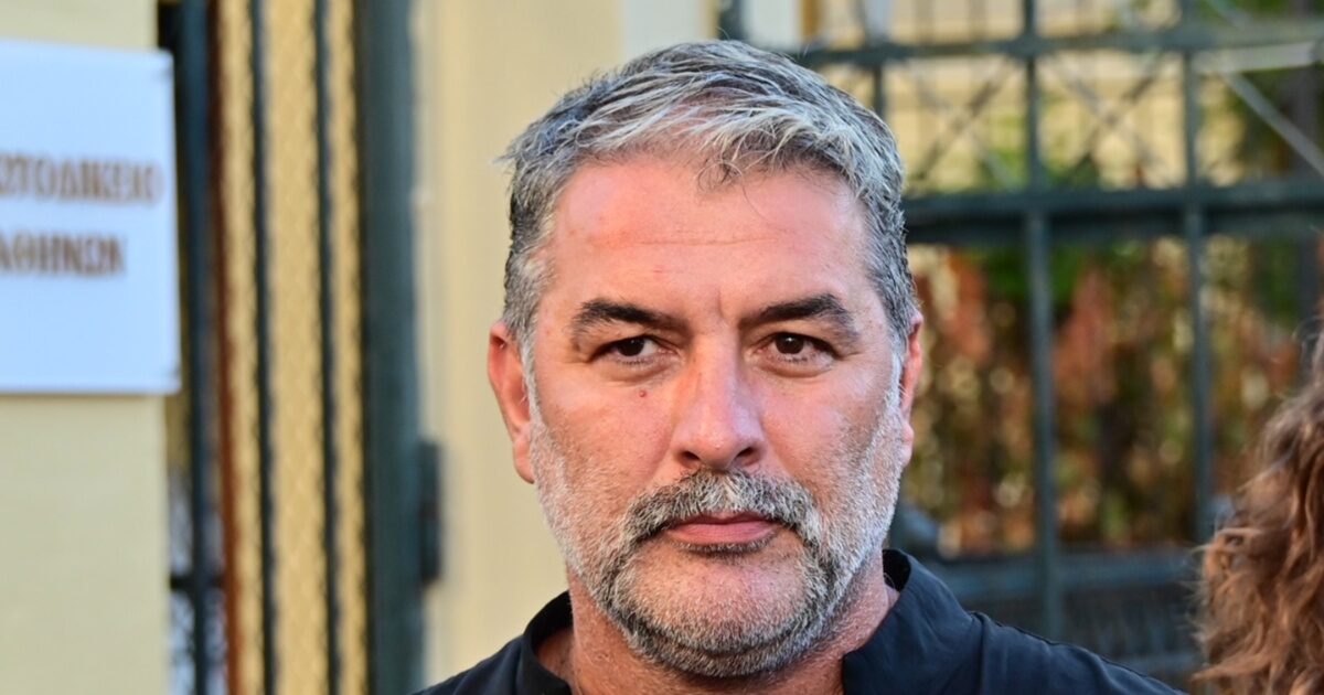 Βασίλης Μπισμπίκης: Πήγε με τσουρέκι στη γειτόνισσα που της χτύπησε τη ...
