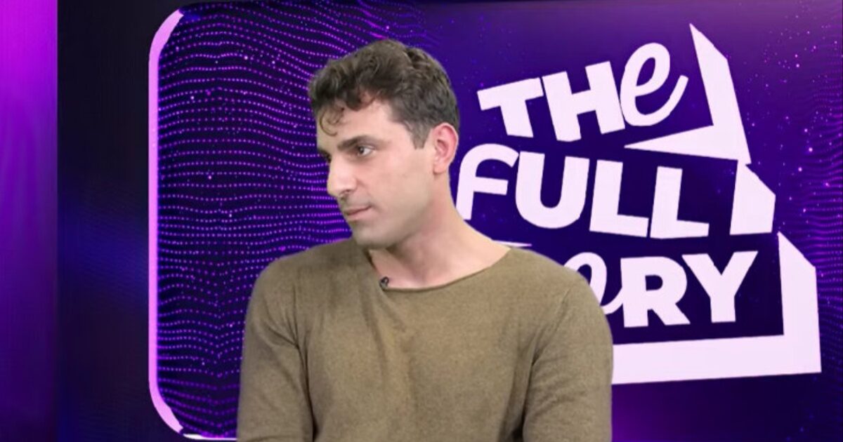 Αλέξανδρος Σκουρλέτης: «Mε τη σύντροφό μου συμβουλευόμαστε ο ένας τον ...