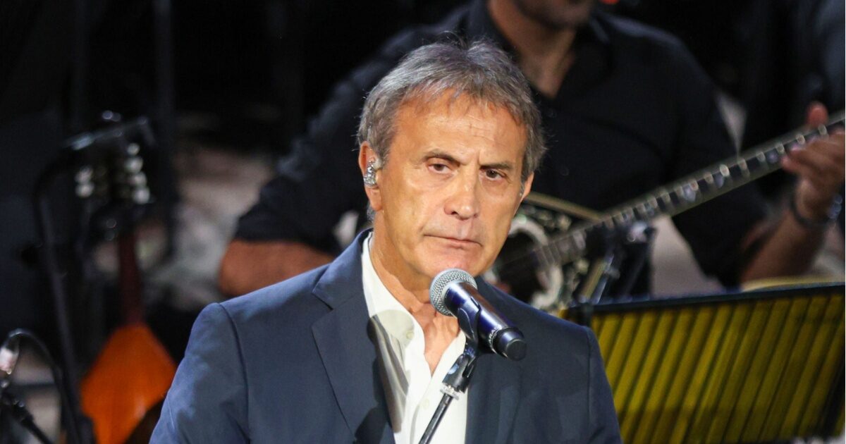 Ο Γιώργος Νταλάρας «διακεκριμένος» πολίτης του Μπουένος Άιρες: Του ...