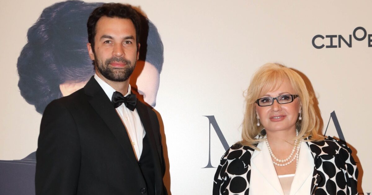 Κωνσταντίνος Μουσούλης: Συγκινεί ο γιος της Αγγελικής Νικολούλη για τον ...