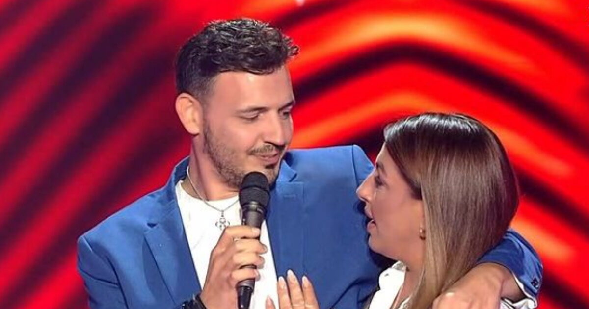 The Voice: Ο Σταύρος επέστρεψε ξανά στη σκηνή του μουσικού σόου και δεν ...