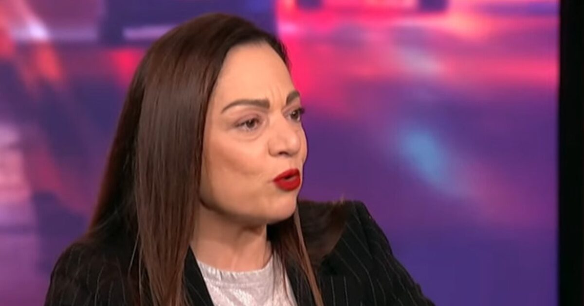 Ελένη Καρακάση: «Είχα καταπιέσει πάρα πολύ την ανάγκη μου να νιώσω τη ...