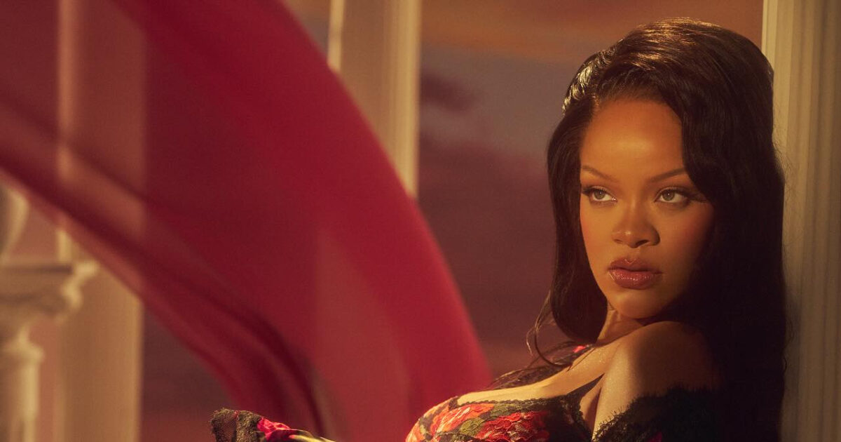 Rihanna: Μετά τις γιορτές έρχεται με την φωτογράφιση που αποτελεί το ...