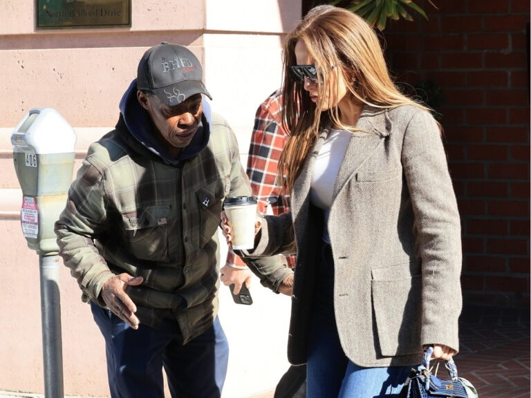 «Το καλό επιστρέφει»: Ποια πρόσωπα έδωσαν το παρών στην πρεμιέρα της ...